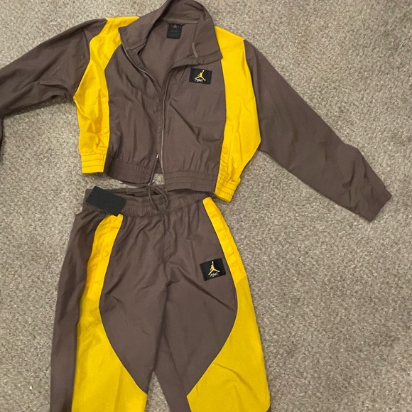 Jordan | Pants & Jumpsuits | Nike Jordan Jumpsuit Windbreaker | Poshmark